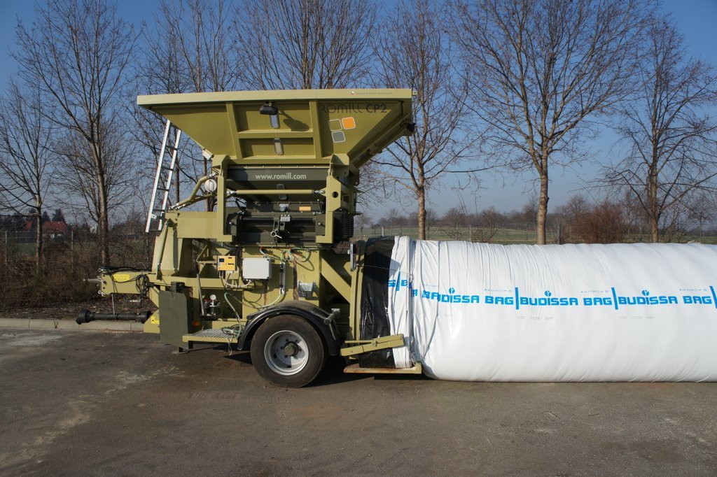 Machinery / Bag Sales - AgBag Sealed Storage Systems